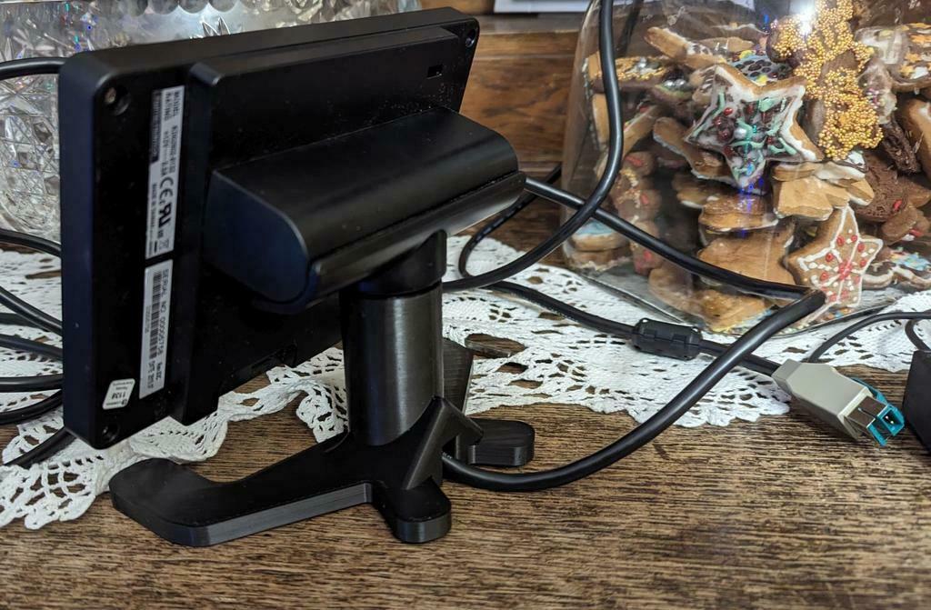 Free 3D file Stand for Fujitsu 7" LCD KD02902-6132 🖥️・3D printing ...