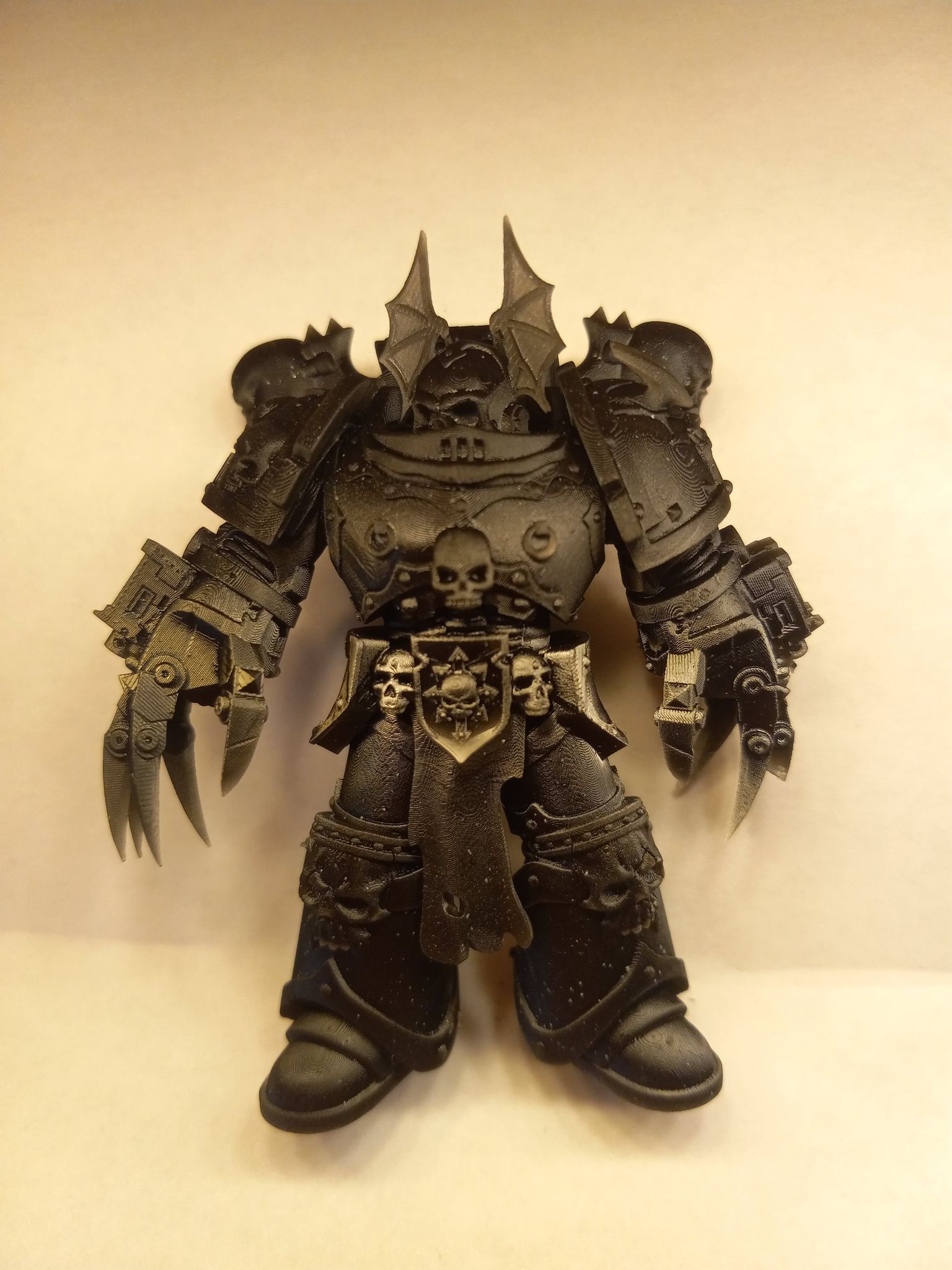 3D printable Unorderly Aristocratic Batguy • made with Photon Mono x・Cults