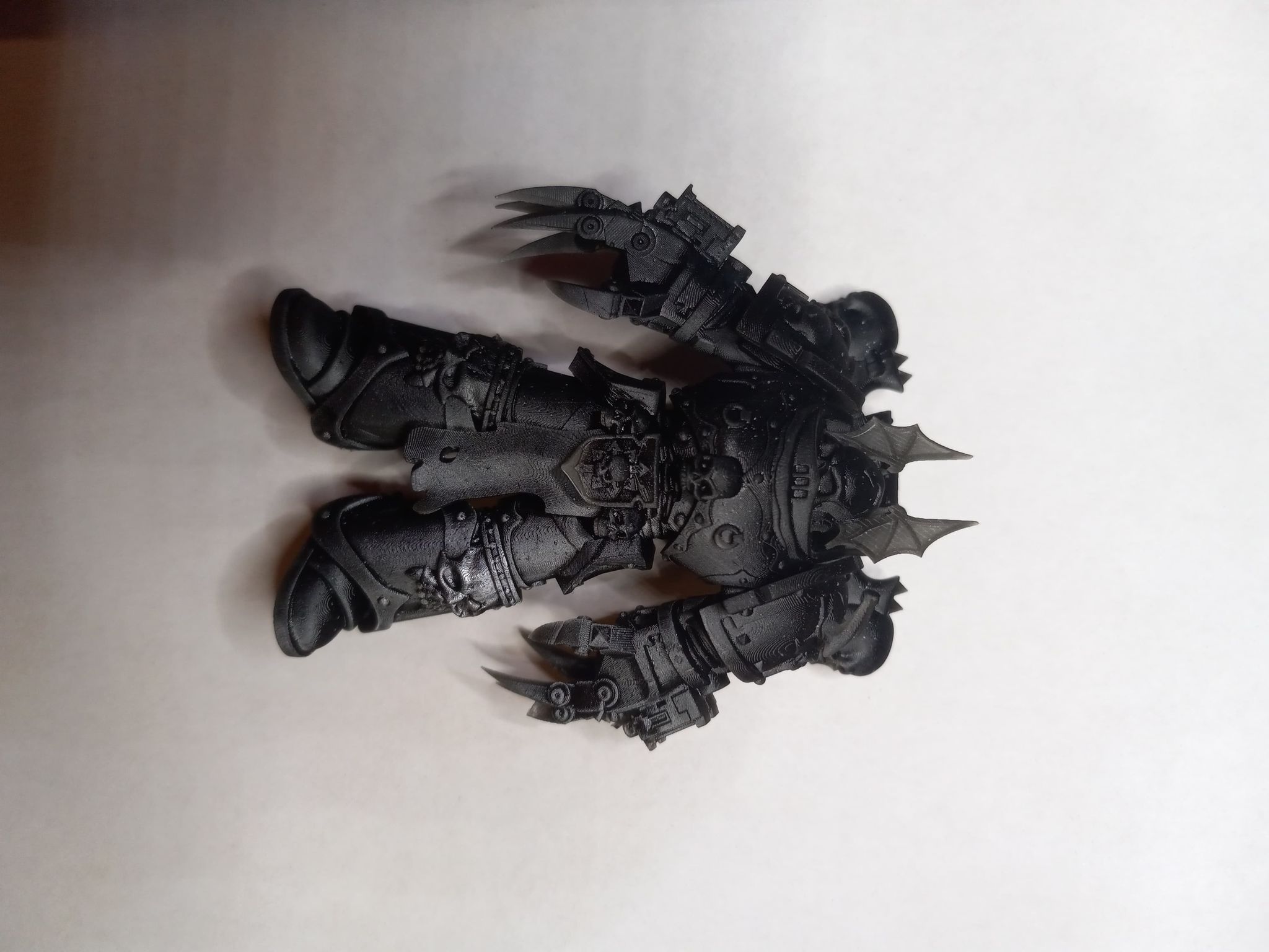 3D printable Unorderly Aristocratic Batguy • made with Photon Mono x・Cults