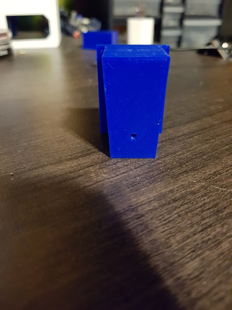 👽 Explorer Case Panel Brackets・Free 3D File for ・Cults