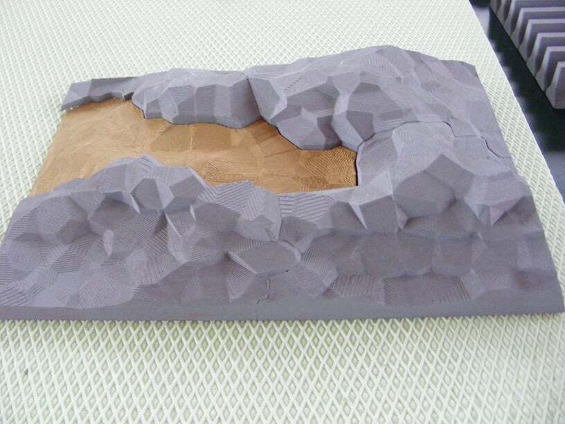 3D printable Mini Crawler Rock Faces Diorama・Cults