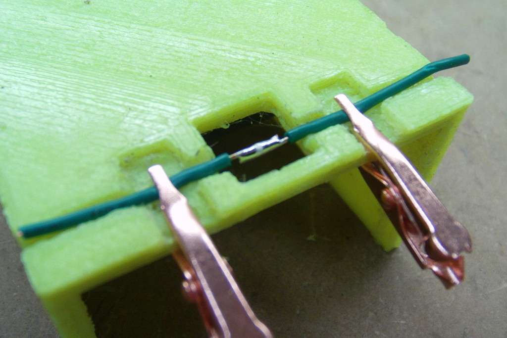 🧑‍🔧 WIRE SPLICER JIG・Free 3D File for ・Cults