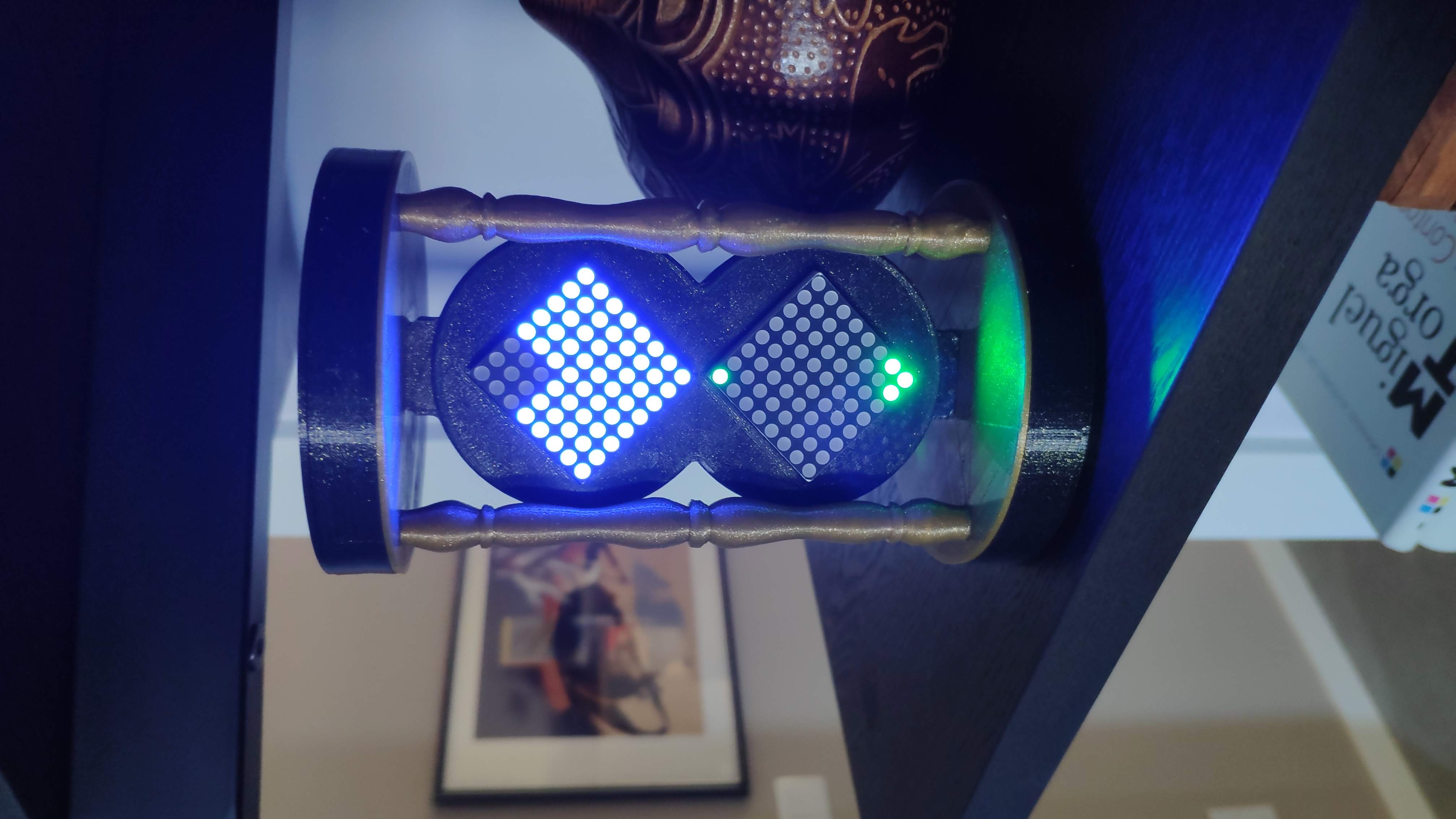 3D printable LED Matrix Hourglass Physics Sand Toy・Cults