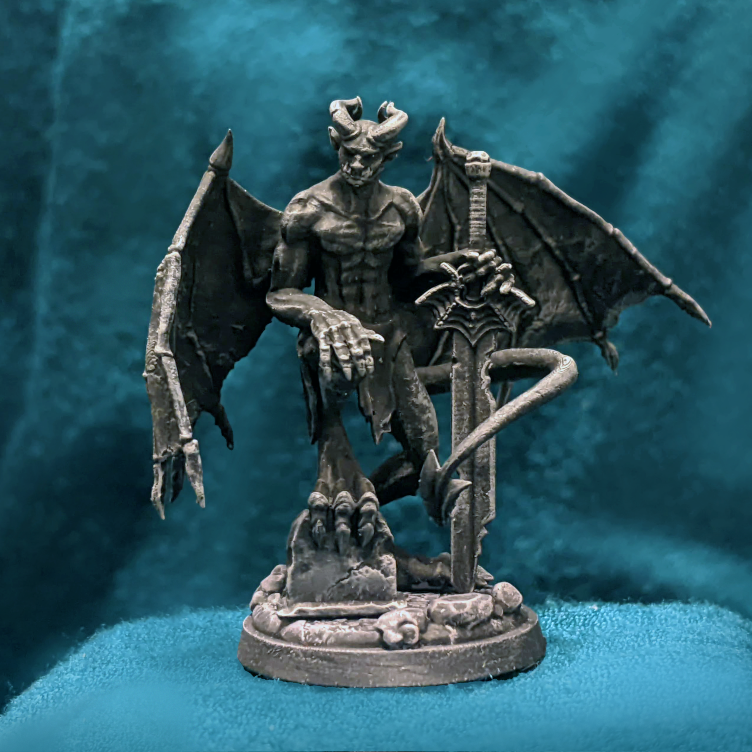 🧝 Gargoyle, a stone warrior - dnd miniature [presupported]・ STL File ...