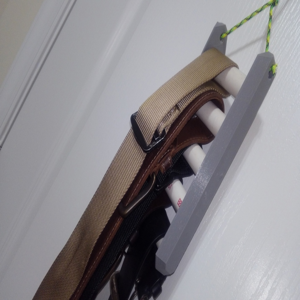 Free 3D file Belt Holder / Hanger 👽 ・3D printer design to download・Cults