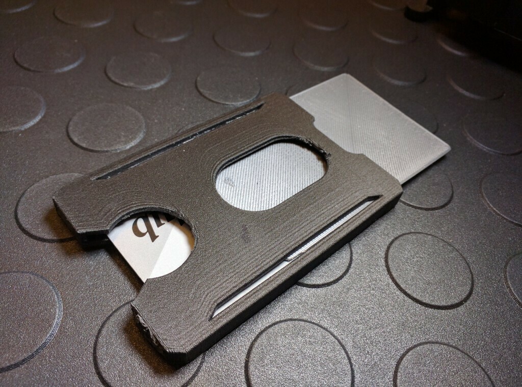 🃏 Scout - Minimalist Wallet - Holds 2 Cards・Free 3D File for ・Cults
