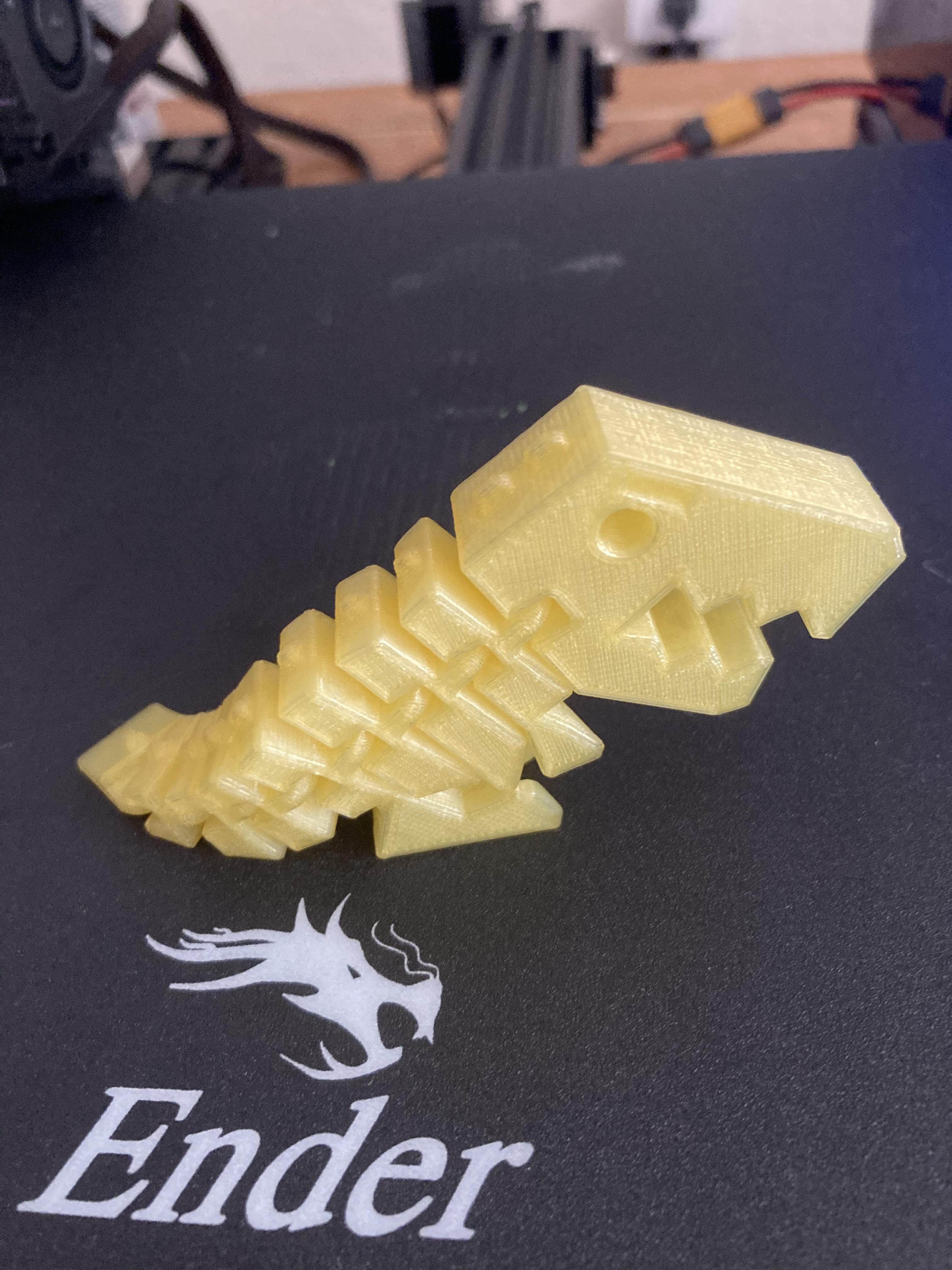 3D printing Flexi Rex with stronger links・Cults