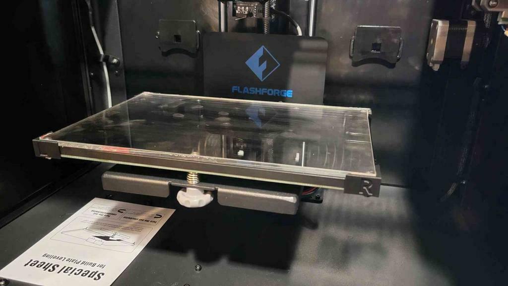 🛏️ Flashforge Creator Glass Bed Holders・Free 3D File for ・Cults