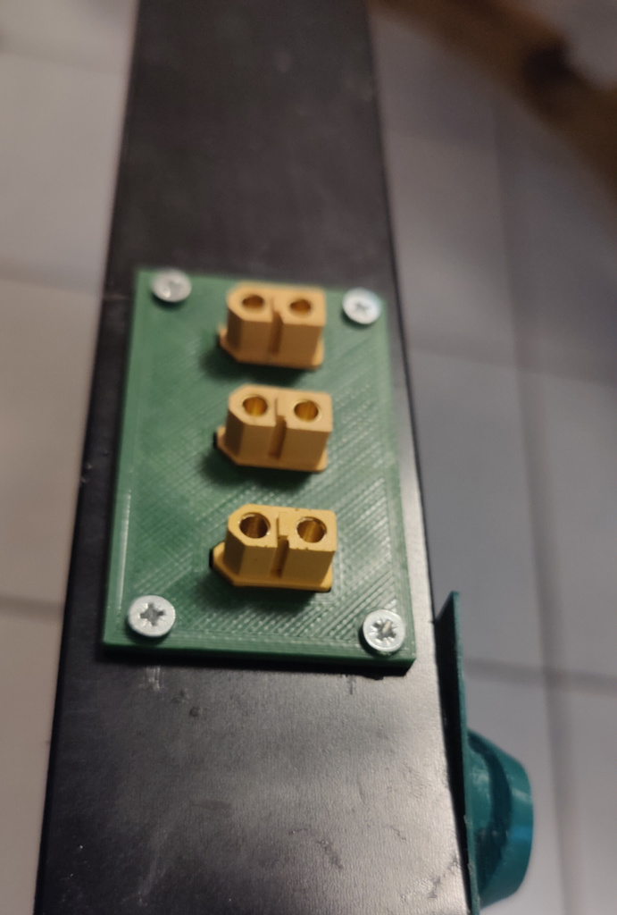 Free 3D file XT60 Triple Panel Mount 🔧 ・Design to download and 3D print ...