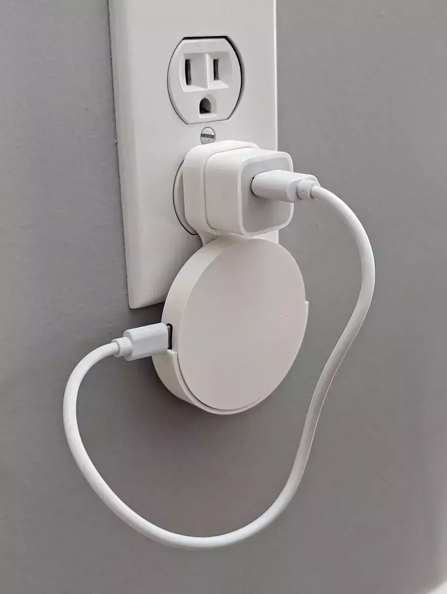 Free 3D file Zigbee Smart Gateway Wall Plug Mount 🔌 ・3D printing design ...