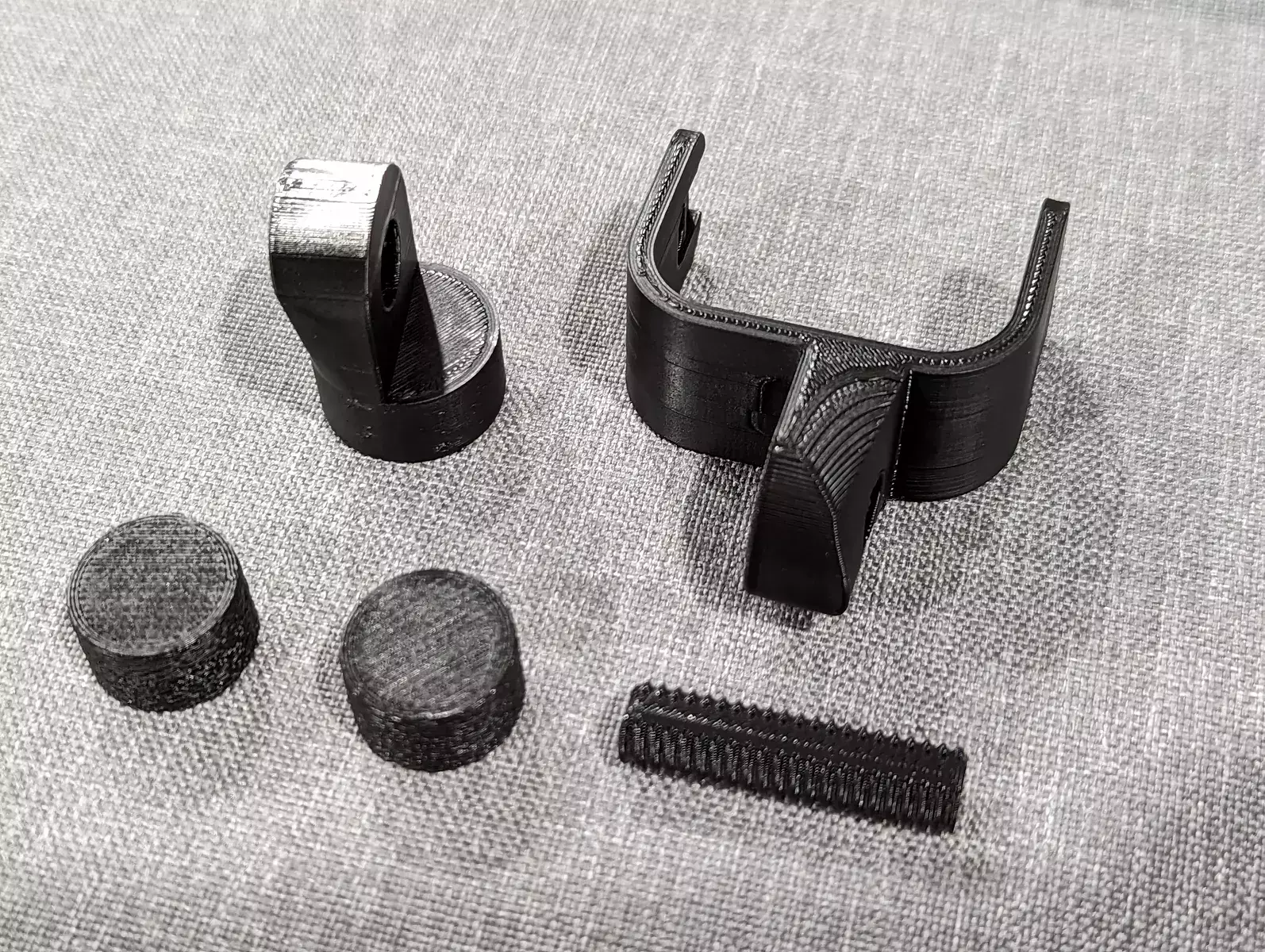 📷 Logitech Streamcam Mount with Joint (Remix)・Archivo 3D Gratis para ・Cults