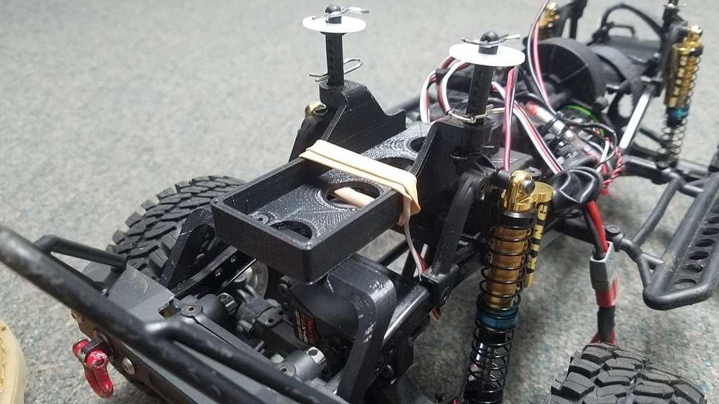 🔋 SCX10 - Front Battery Mount - 2200mah batteries・Free 3D File for ・Cults