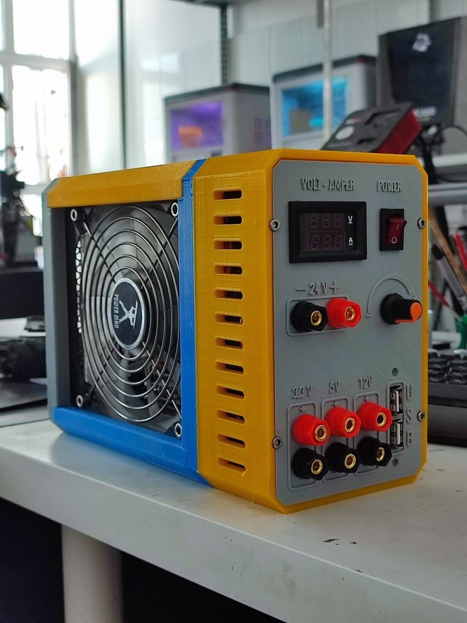 3D printable ATX Power Supply to 24V Lab Power Supply・Cults