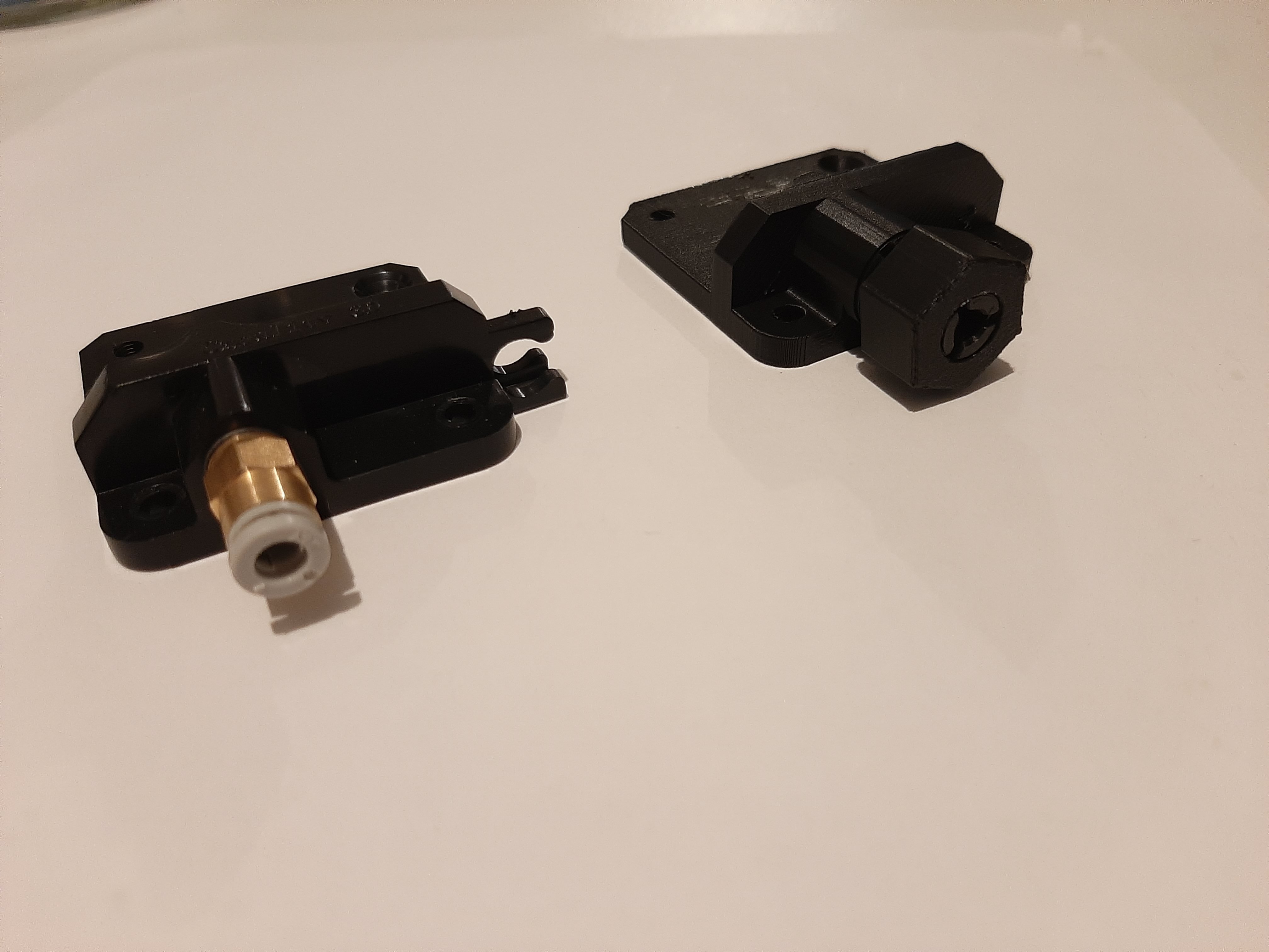 3D printed Ender & CR10 Filament Extruder Block with Threaded Coupler ...