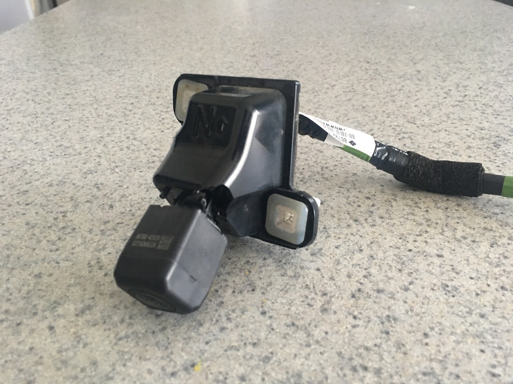 📷 Backup Camera Shell for 2016-2018 Toyota Rav4・Free 3D File for ・Cults