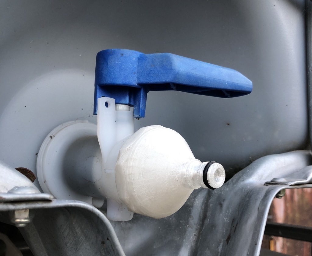 🌳 Hose adapter for 1m3 container・Free 3D File for ・Cults