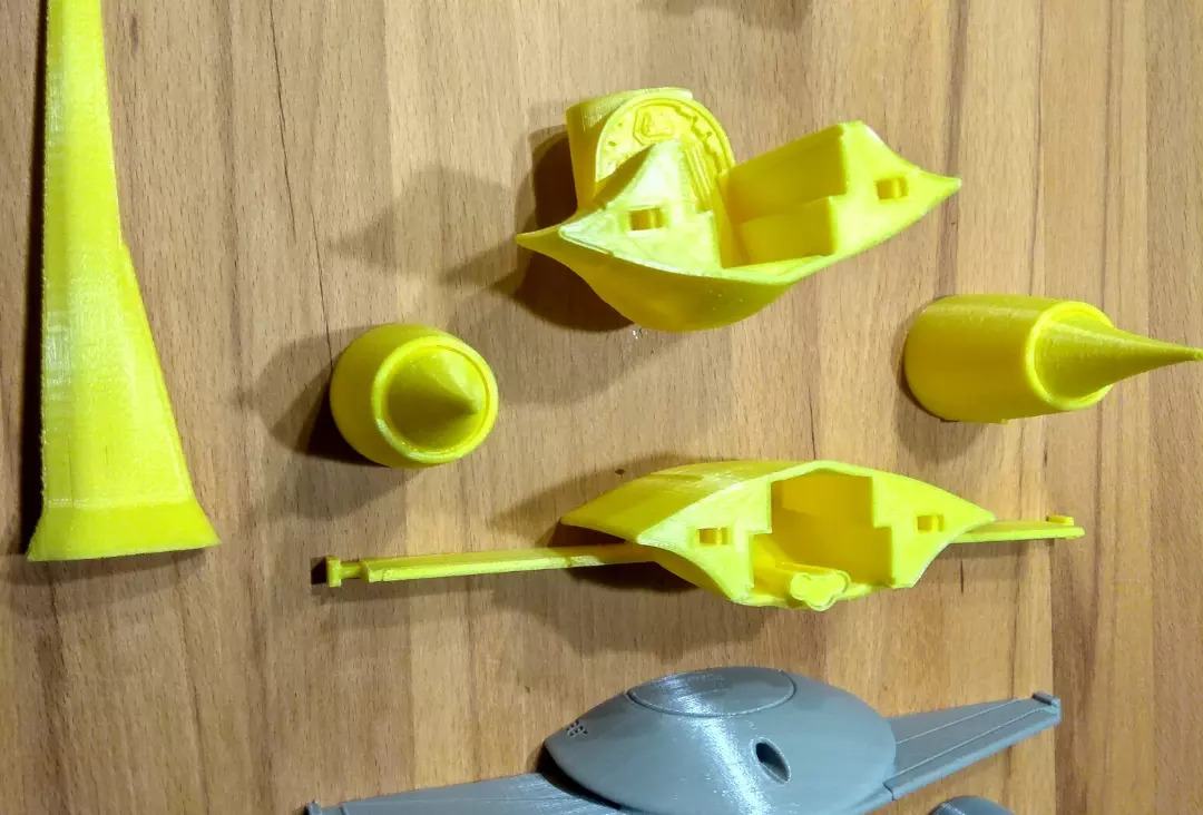 Free STL file Naboo Fighter N1 3,75" Action Figure Scale 📚 ・3D printer ...