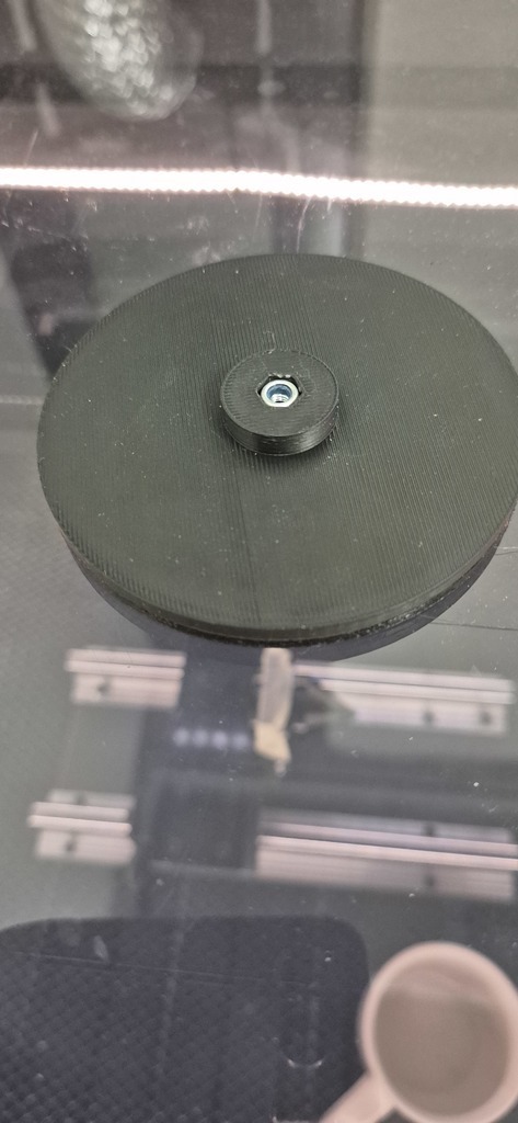 Free 3D file Rotating device for rotating axis to engrave cups CO2 ...