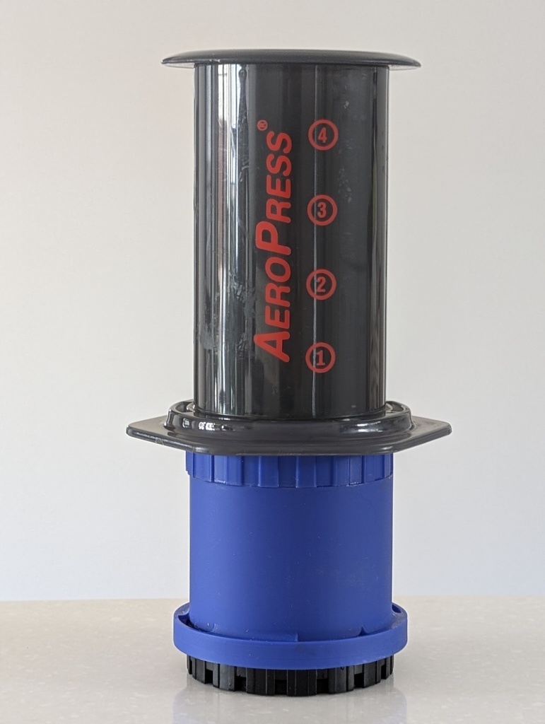 Archivo 3D gratis AeroPress Travel Filter Holder ☕ ・Modelo para ...