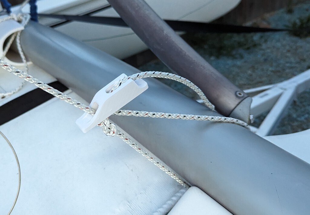 ⚽ Clam Cleats (for 3mm - 6mm or 1/8" - 1/4" rope)・Free 3D File for ・Cults