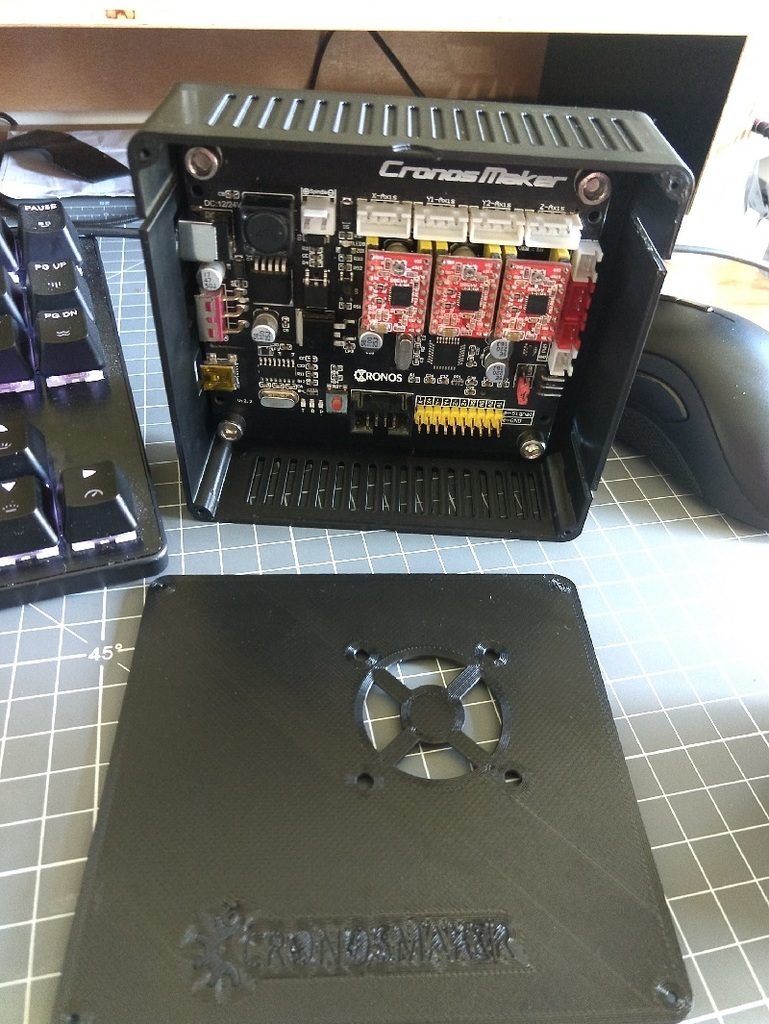 Free 3D file 3018 cnc Cronosmaker case 🔧 ・3D print design to download・Cults