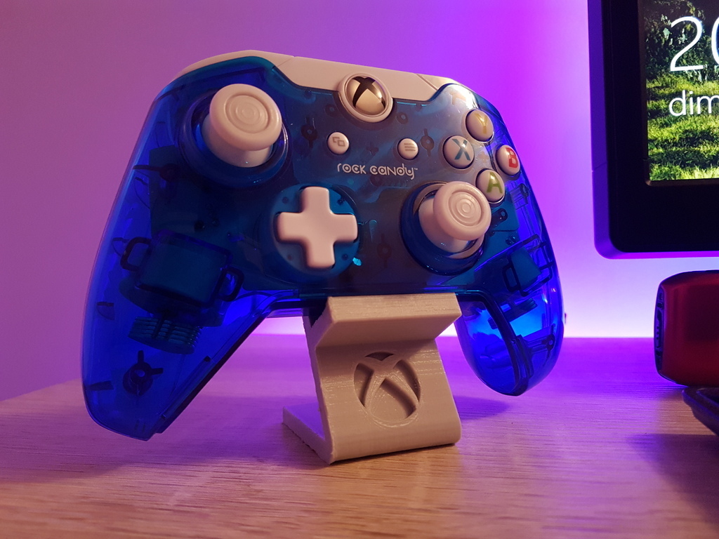Free 3D file Xbox One Controller Stand 🎮 ・3D printing idea to download ...