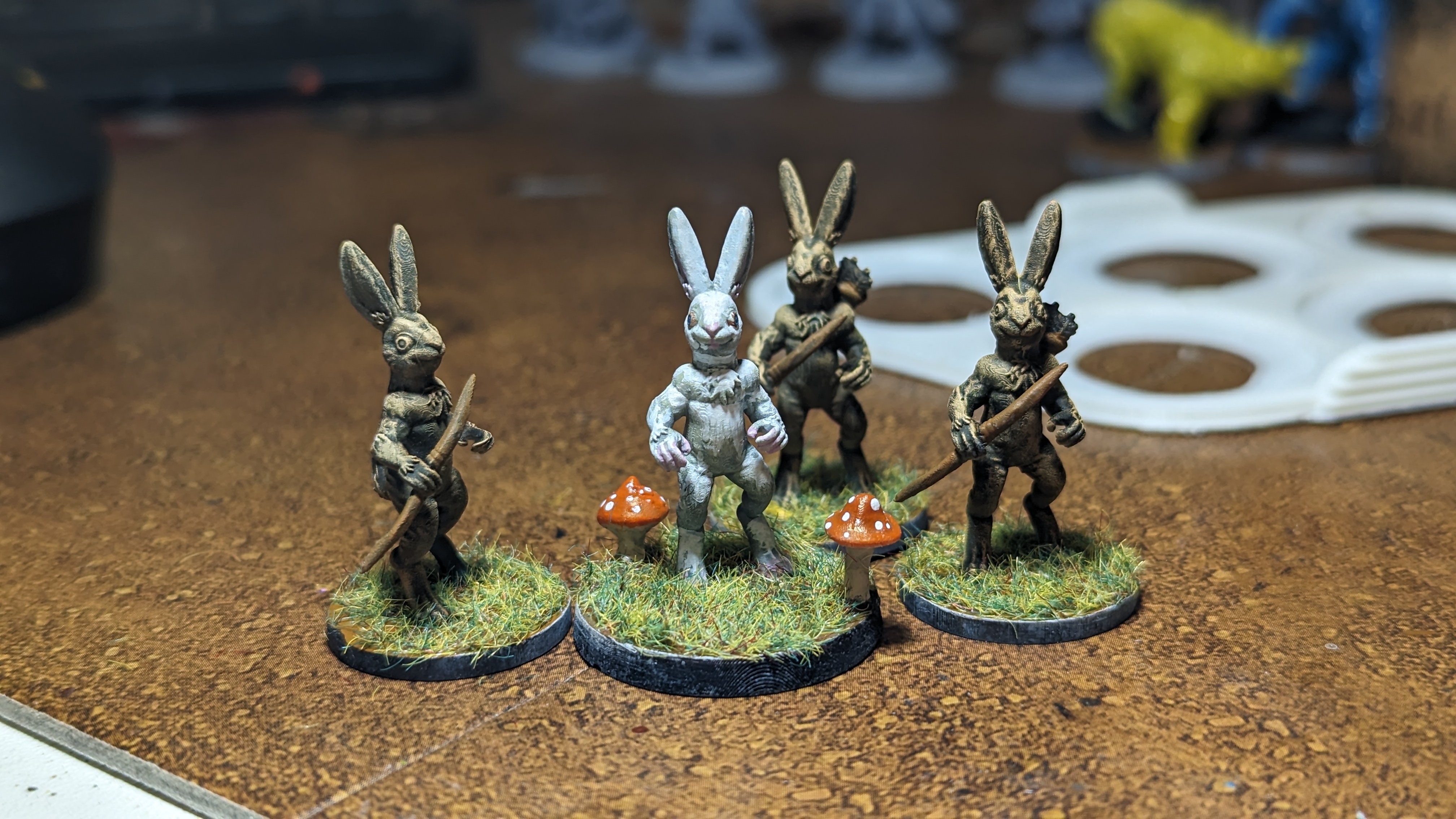3D printed Rabbitfolk Rabbitkin Bunny with a bow D&D・Cults