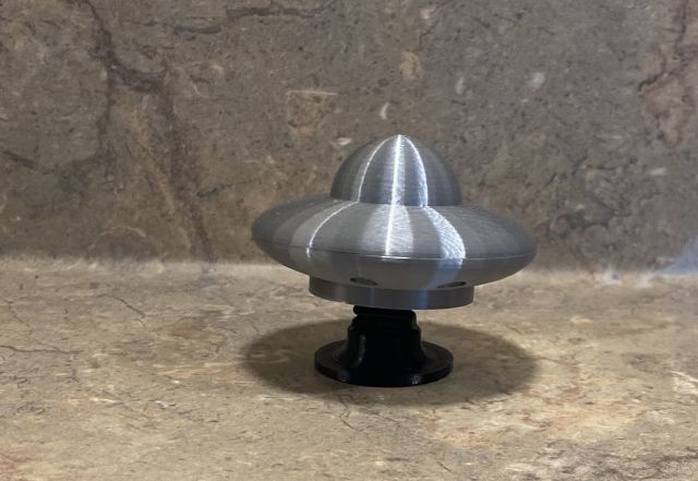 Free STL file Bobbing Flying Saucer 🛸 (3MF)・3D printer model to ...