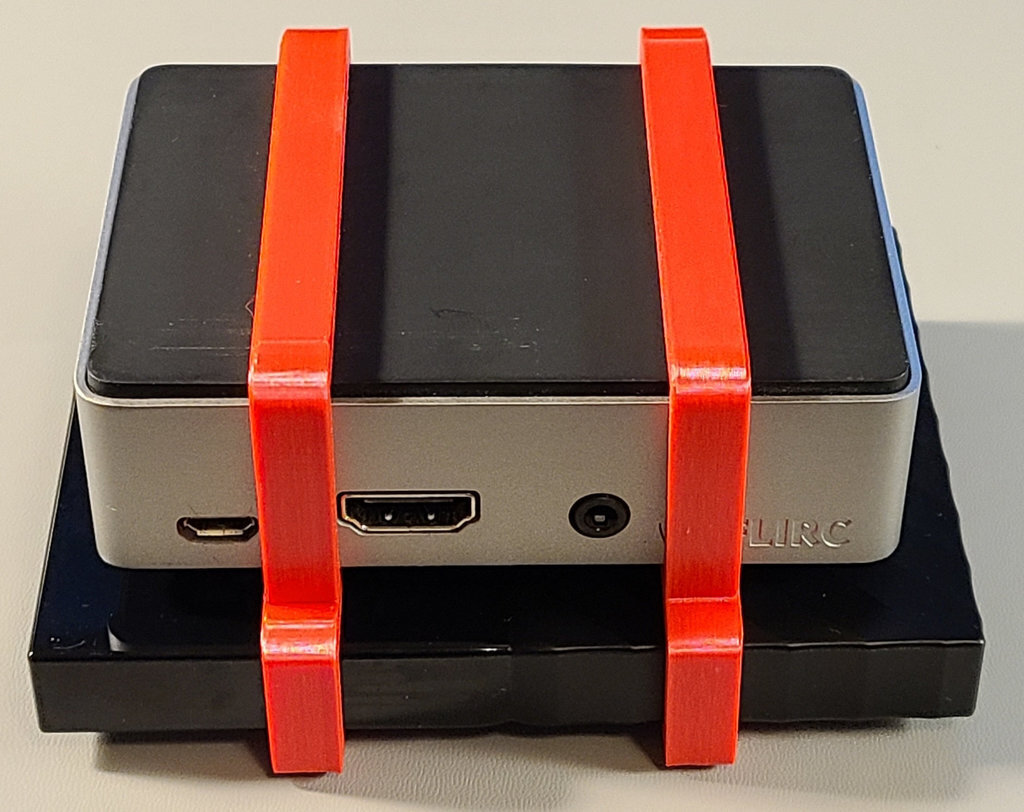 Free STL file Holder for HDD/SSD and Raspberry Pi 🖥️ ・3D printer design ...