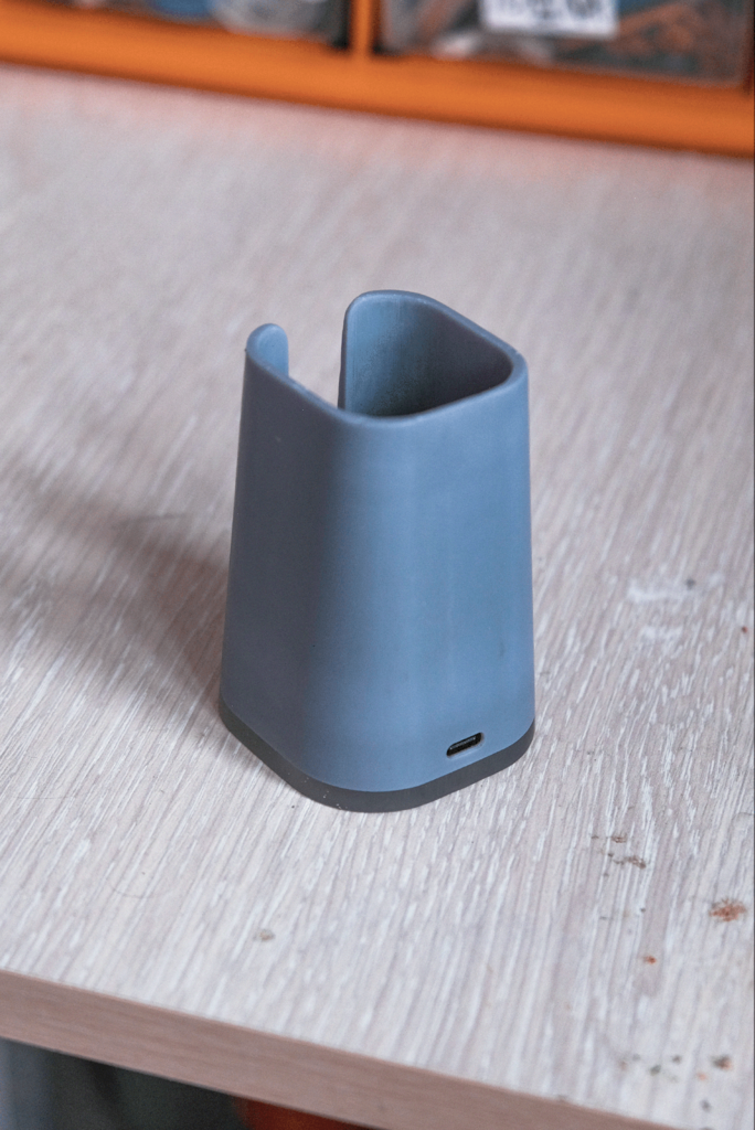 Free 3D file Drill Holder 🧲・Design to download and 3D print・Cults