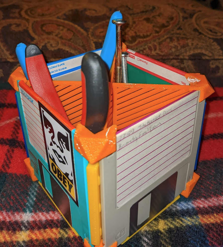 Free 3D file Edge Guards and Slotted Box Dividers for Floppy Disk ...