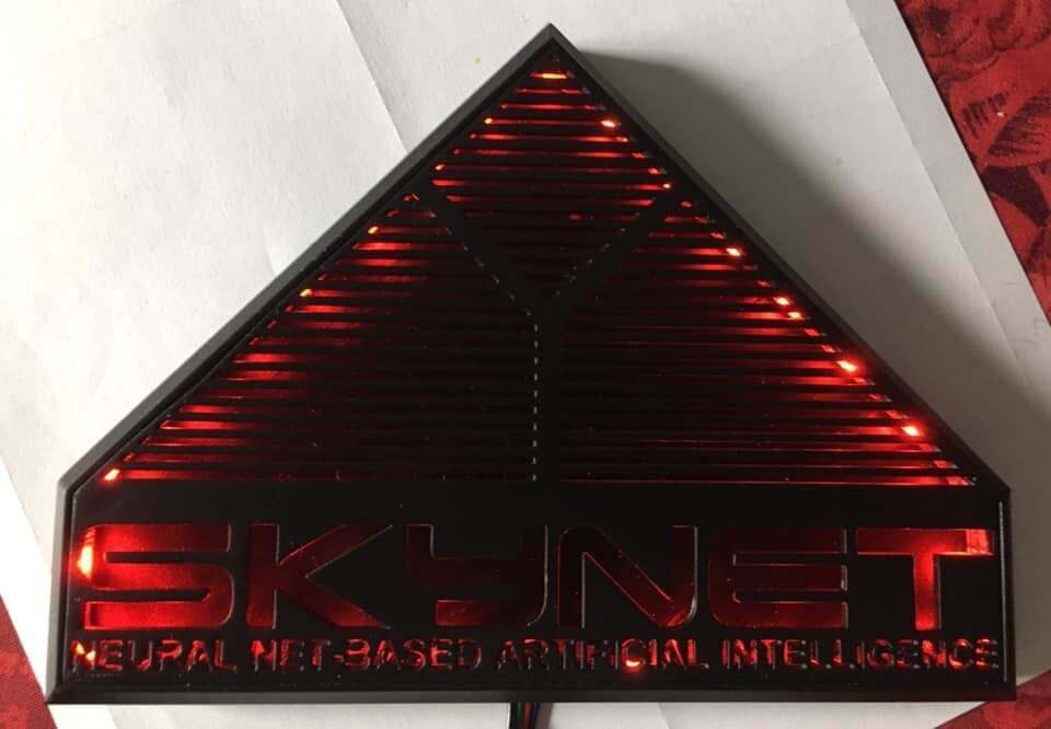 3D printable Skynet light box・Cults