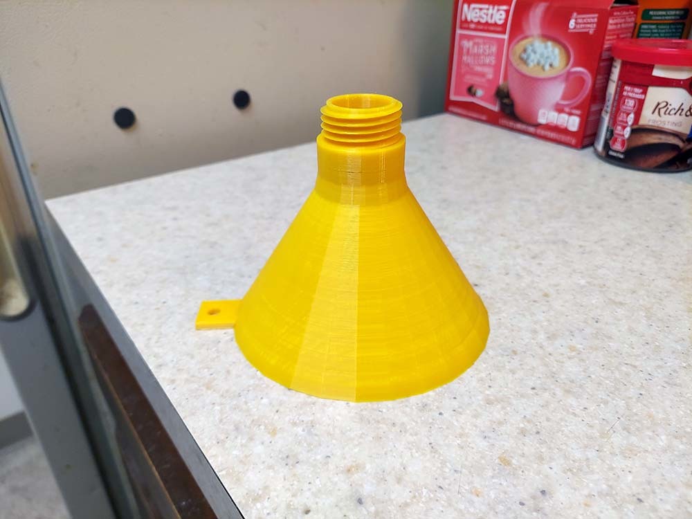 🛢️ Hyundai Elantra Oil Funnel - Threaded・Free STL File for 3D printing ...