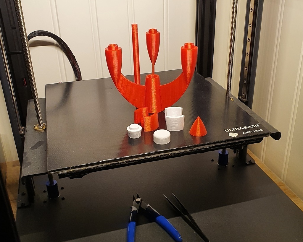 Free 3D file Desktop Rocket TinTin style 🚀 ・Design to download and 3D ...