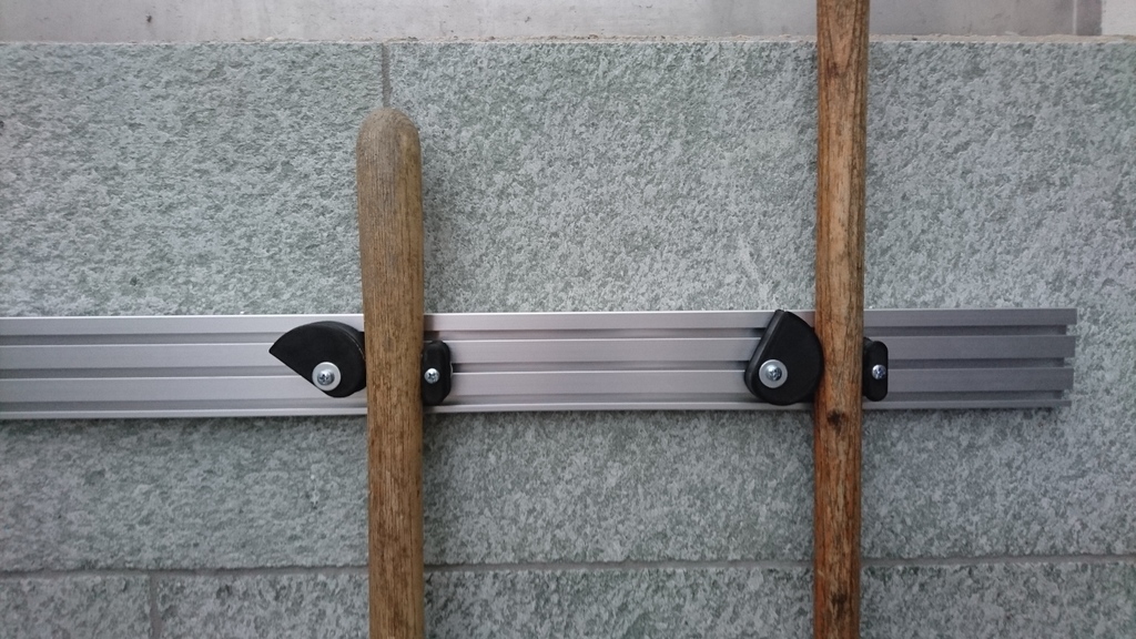 Бесплатный 3D файл (Садовый) держатель для инструментов 🌳・Шаблон для ...