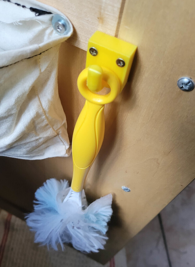 🪝 hook for swiffer duster・Free 3D File for ・Cults