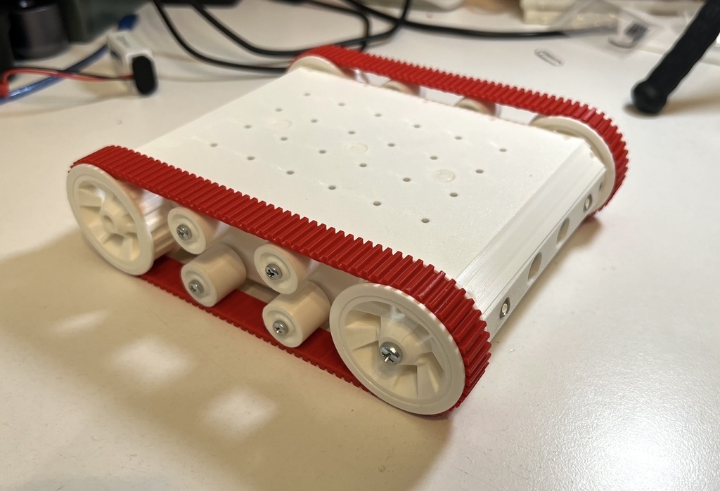 🪖 Tank platform TVP-1 (Tracked vehicle platform v1)・Free STL File for ...