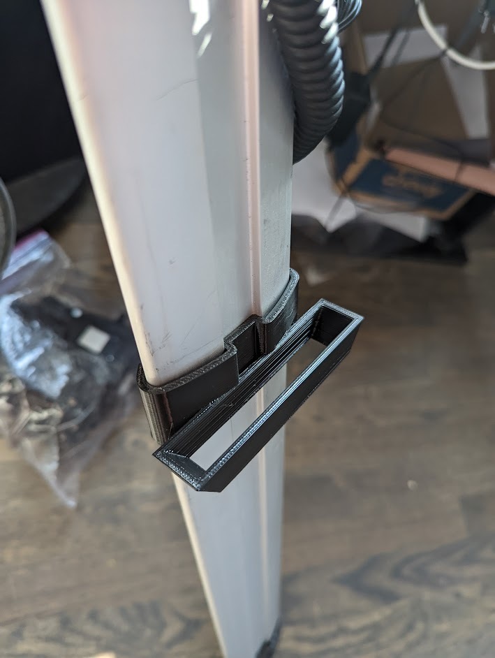 Free 3D file Meade DS-90 Tripod Clip-On Dustcap Holder and Standalone ...