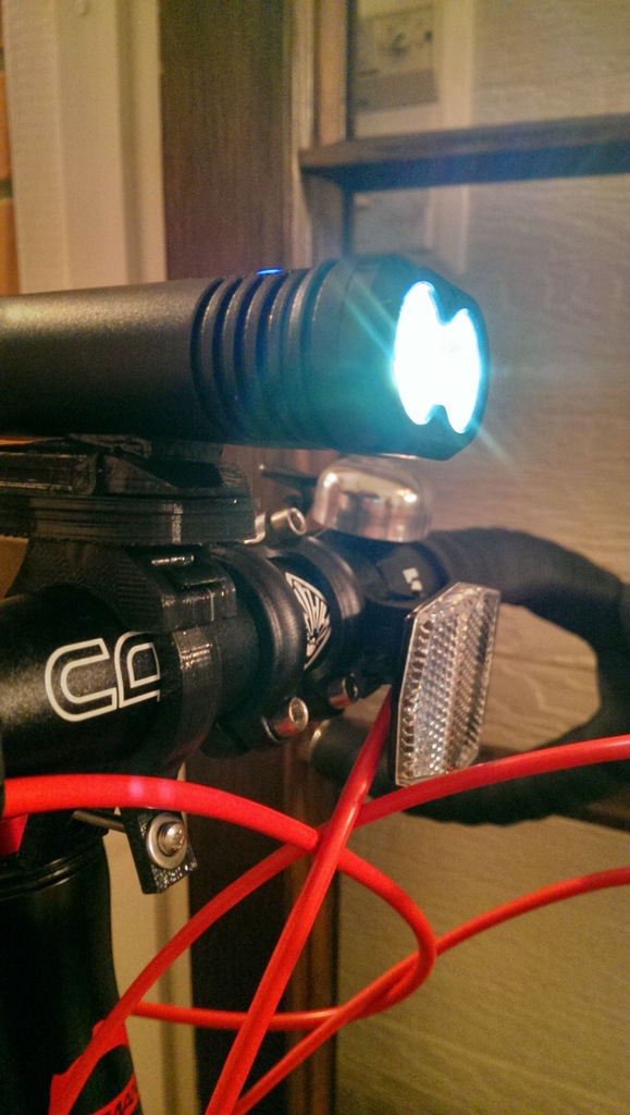 3D-Datei Lupine Piko TL Blitzlicht Lenkerhalterung für Gopro Schnellspanner kostenlos 👽 ・3D ...