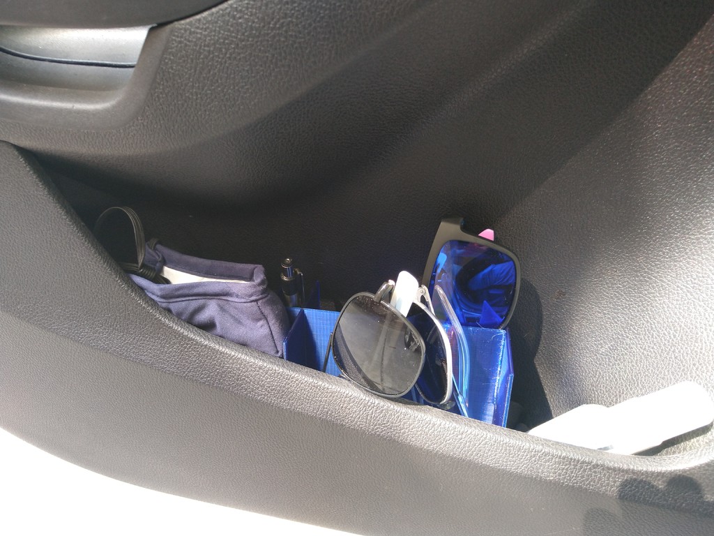 Free 3D file Ford Focus Mk3 (2012-14) door pocket divider 🚙・3D printer ...