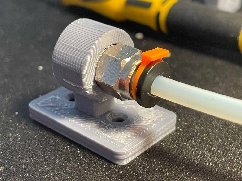 Free 3D file PTFE Tube Fitting Hook 🪝・3D printable model to download・Cults