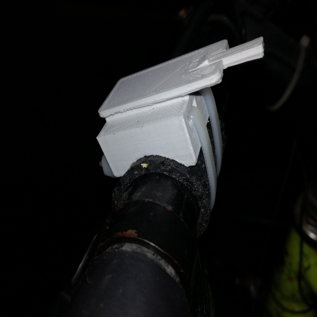Free 3D file Bikemate bicycle light mounts (front & back) 🚲 ・Object to ...
