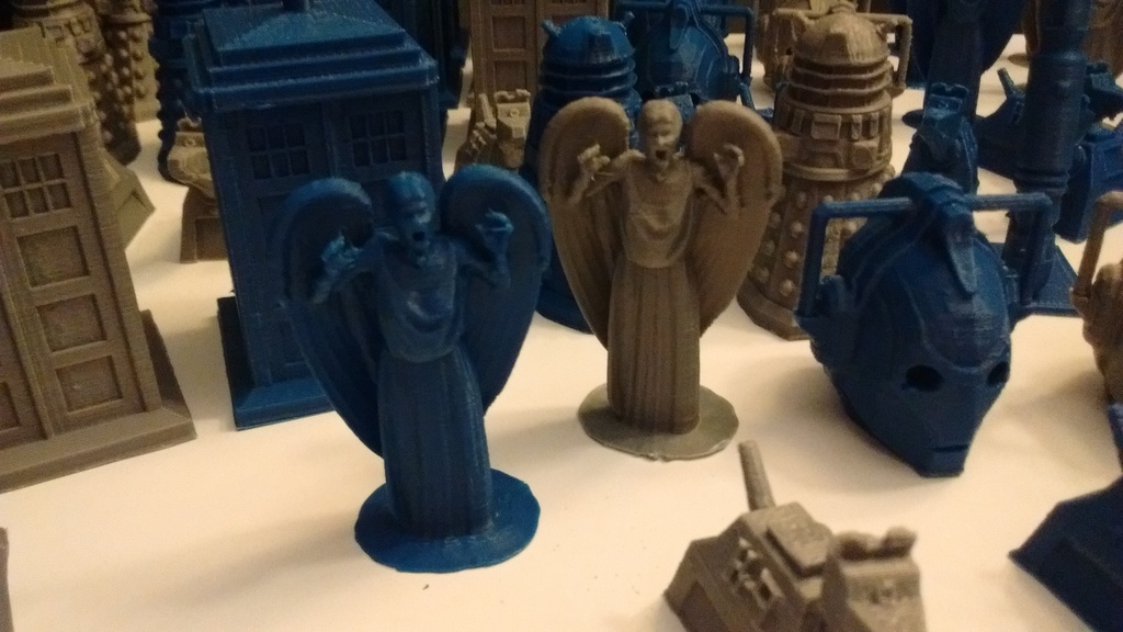 Free 3D file Doctor Who Chess Set 🩺 ・3D printable design to download・Cults