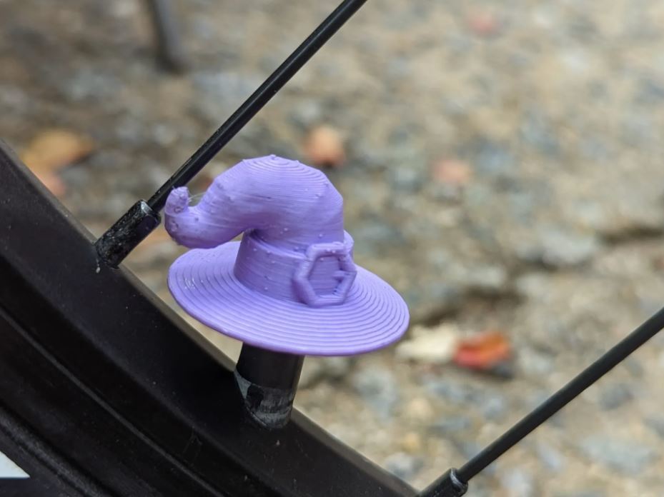 Free 3D file Witch Hat Valve Cap 🧙‍♀️ ・3D printing design to download・Cults