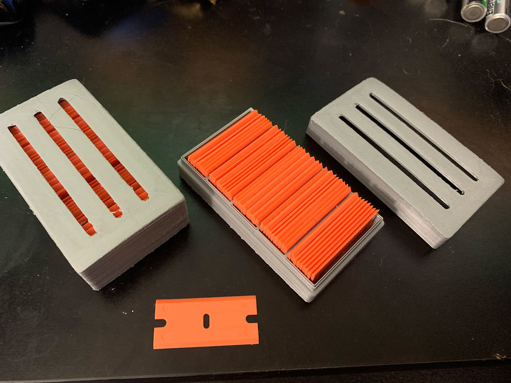 Free 3D file Plastic Razor Blade Storage 🪒 ・3D printable design to ...