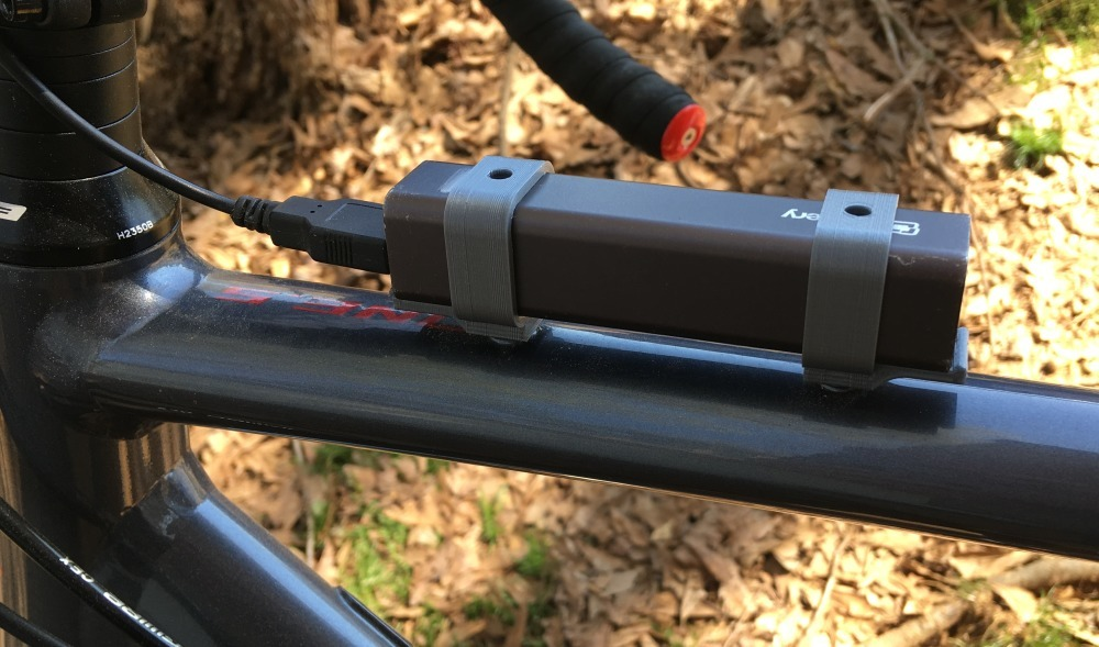 Fichier 3D gratuit Support de batterie pour vélo ⚽・Design imprimable en 3D à télécharger・Cults