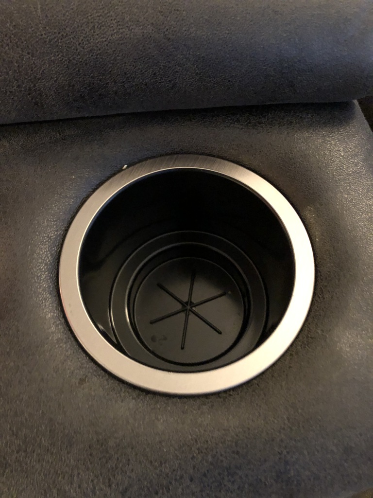 🏠 Cup holder insert・Free 3D File for ・Cults