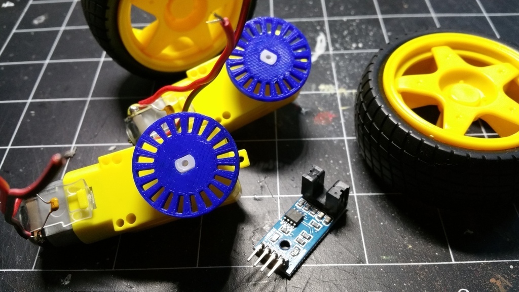 Free 3D file Encoder Wheel for Geared Motor (short hub) 🛞 ・3D printer ...