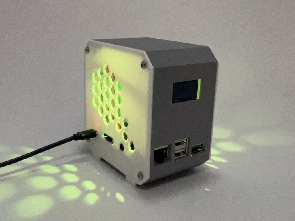 Free 3D file ROC-RK3328-CC (Renegade) Mini PC Case With OLED Stats Display 📈 ・3D printable ...