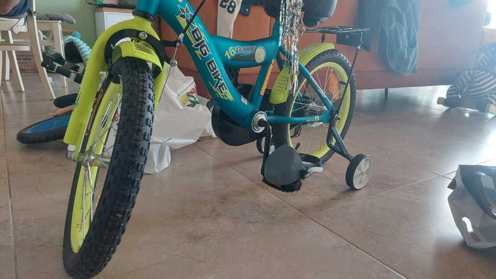 Free 3D file Bike Bicycle Stirrup Stapes Foot Rest 🚲 ・3D printable model to download・Cults